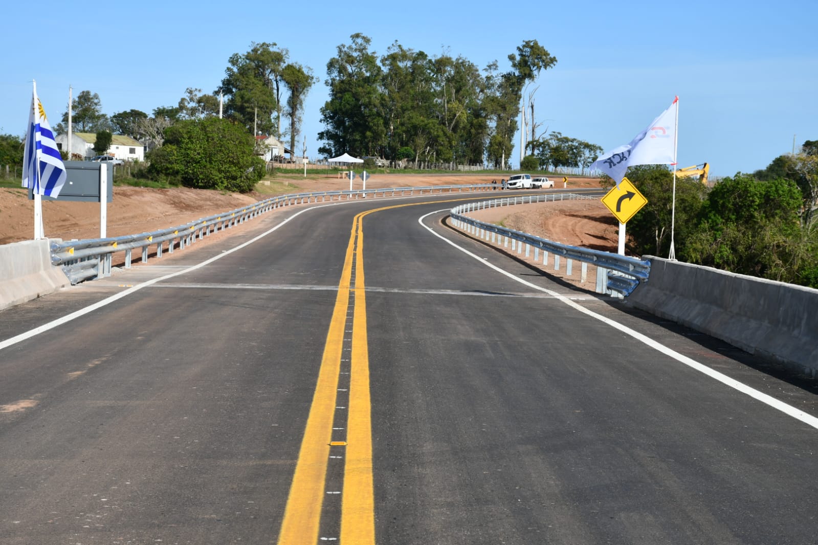 Inauguramos puente en Picada de Oribe que mejora la conectividad entre Tacuarembó y Durazno ...